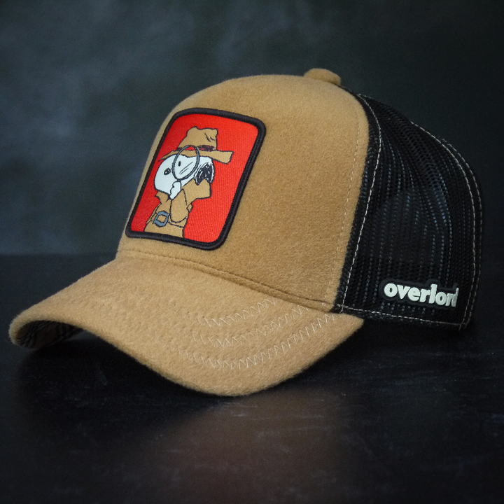 OVERLORD X Peanuts: Secret Agent Snoopy Trucker Cap (Cashmere ...